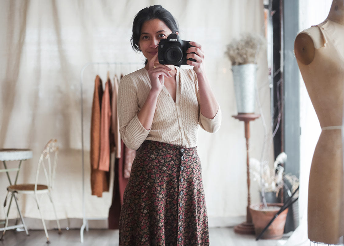 On Contentedness and Gratitude – Adored Vintage