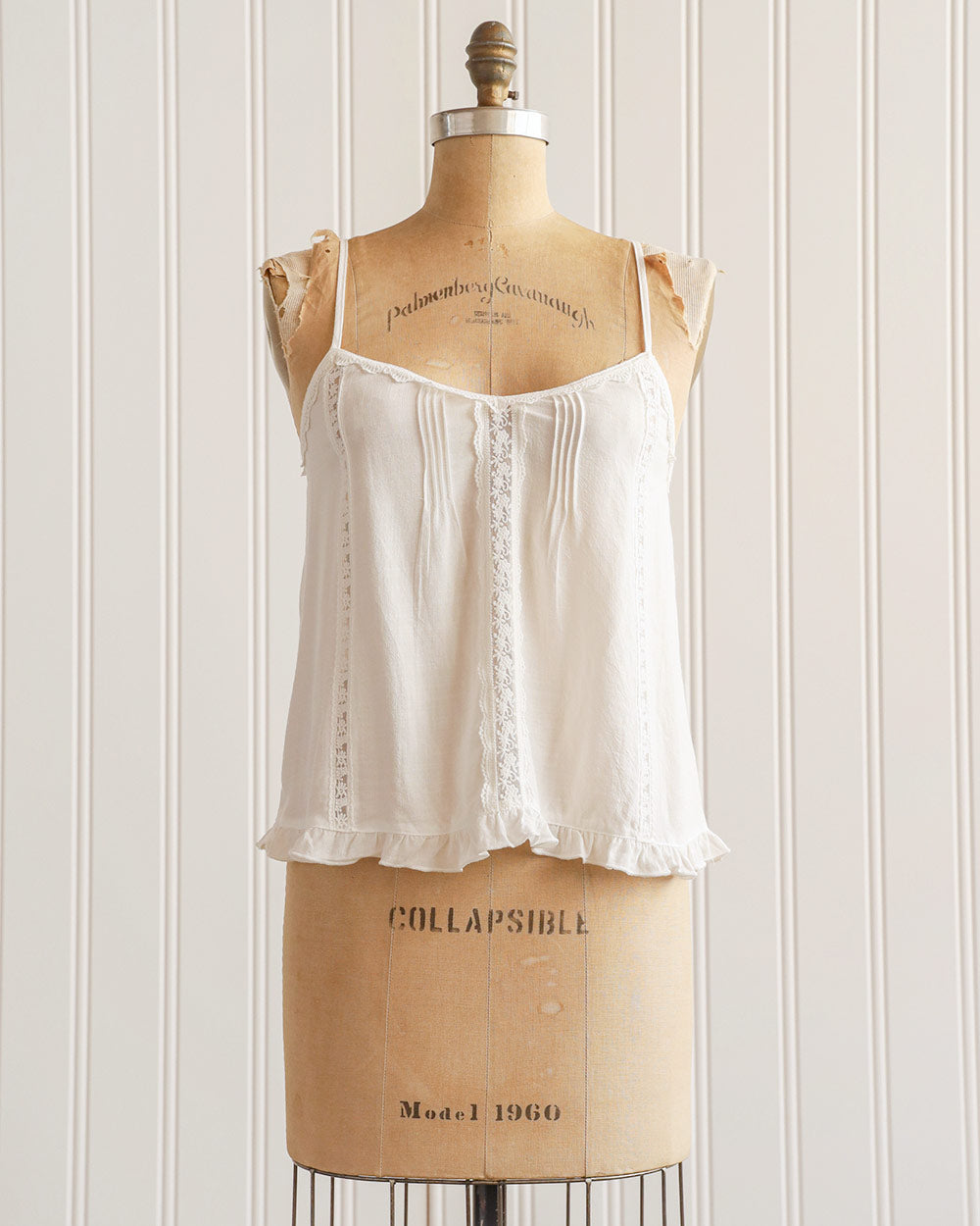 Vintage Inspired Style / Romantic Feminine Tops For Women – Adored Vintage