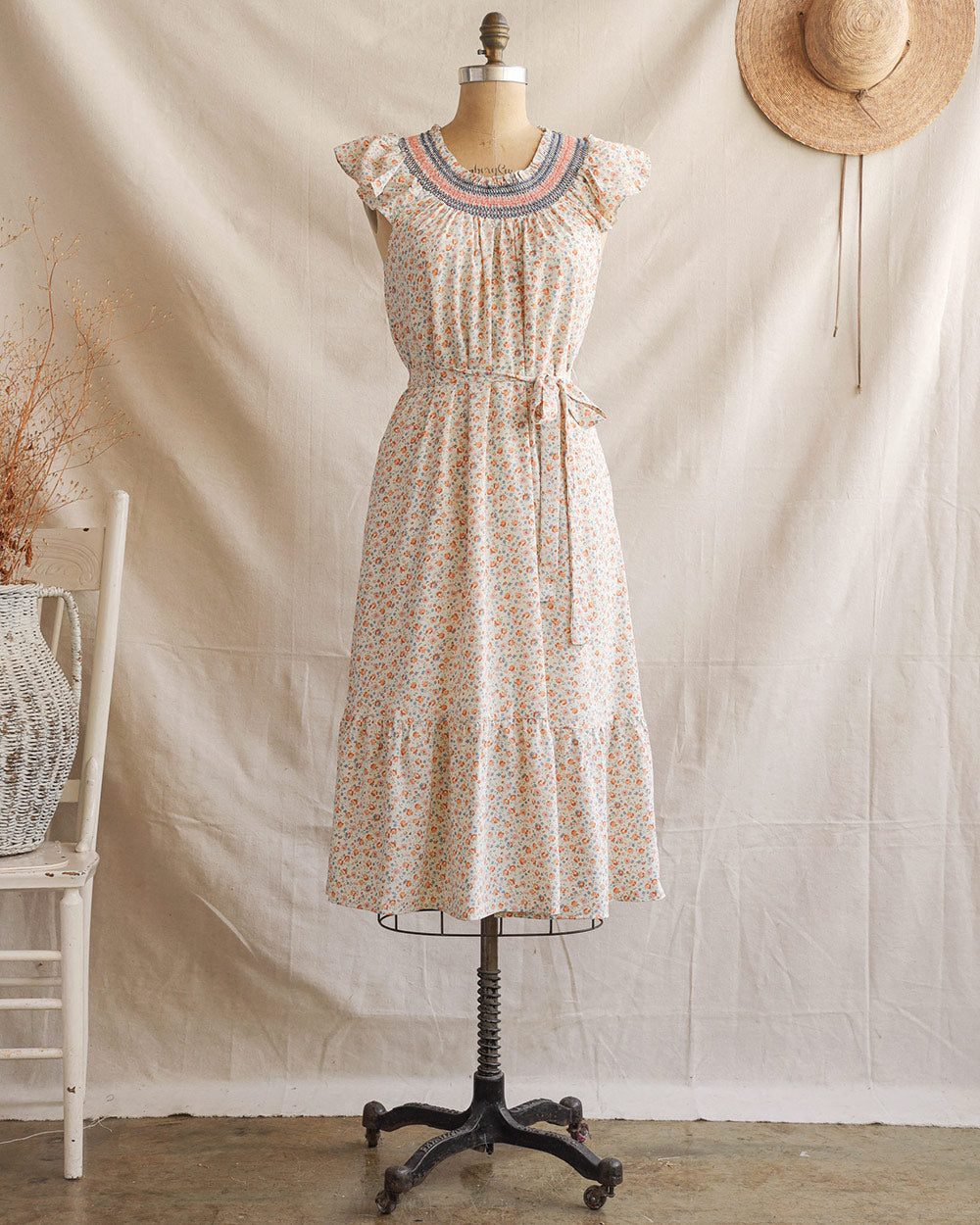 Modern Vintage Inspired Clothing For Romantic Women / Adored Vintage