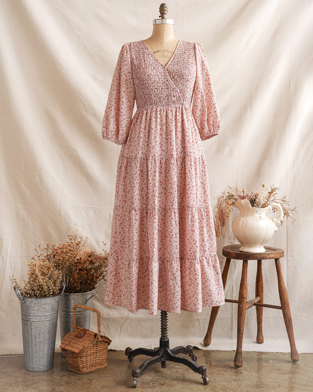 Vintage Inspired Dresses / Romantic Feminine Dresses / Floral Dresses ...