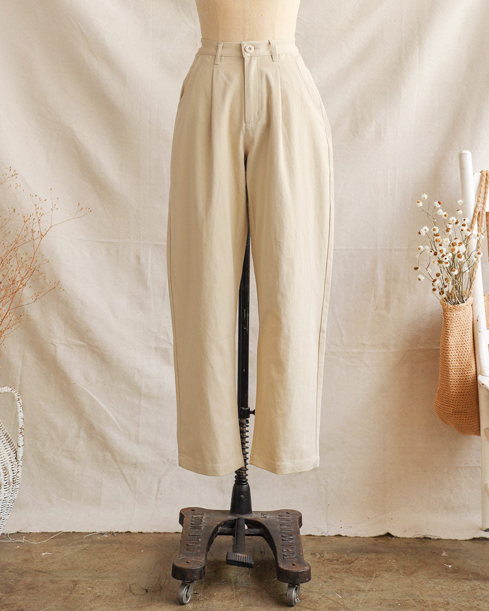 Modern Vintage Inspired Clothing For Romantic Women / Adored Vintage