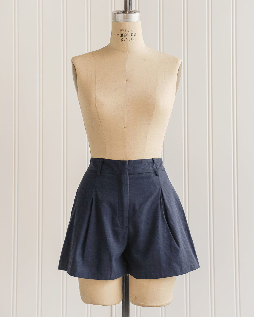 Vintage Inspired Jeans, Pants and Shorts – Adored Vintage