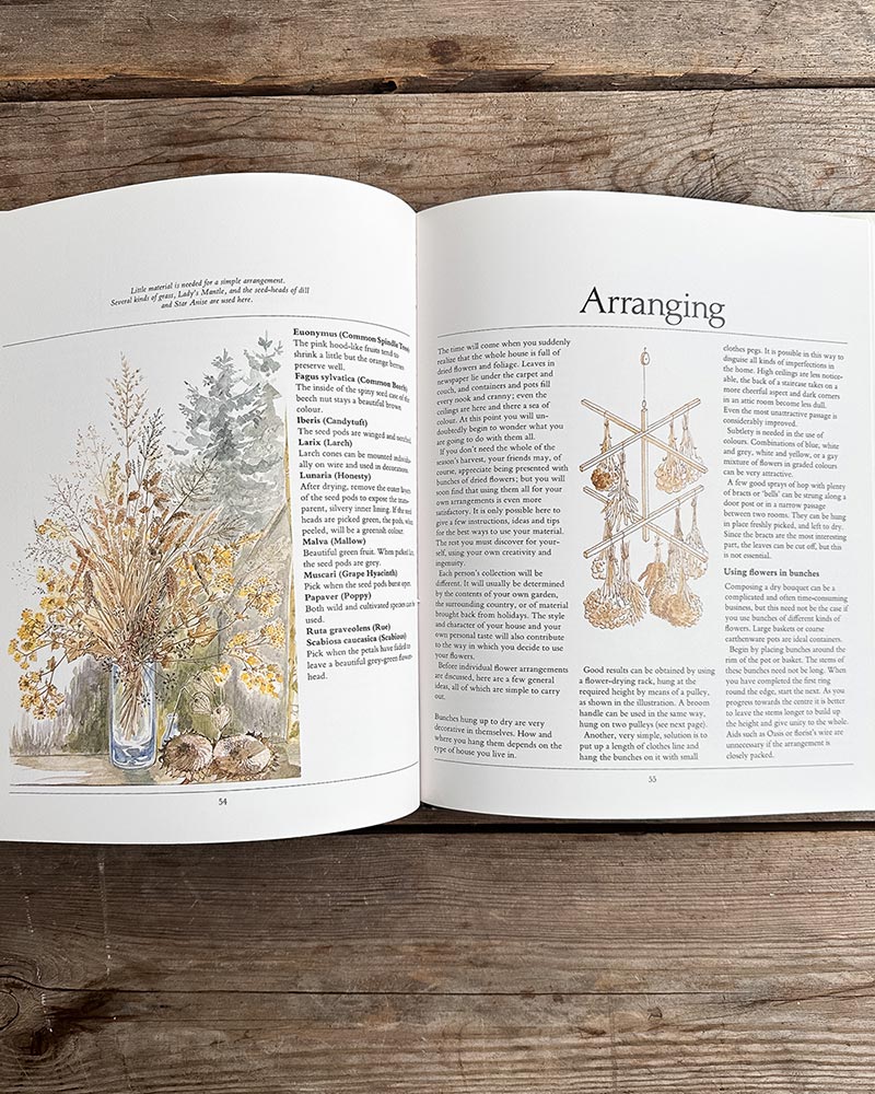 The Dried Flower Book – Adored Vintage